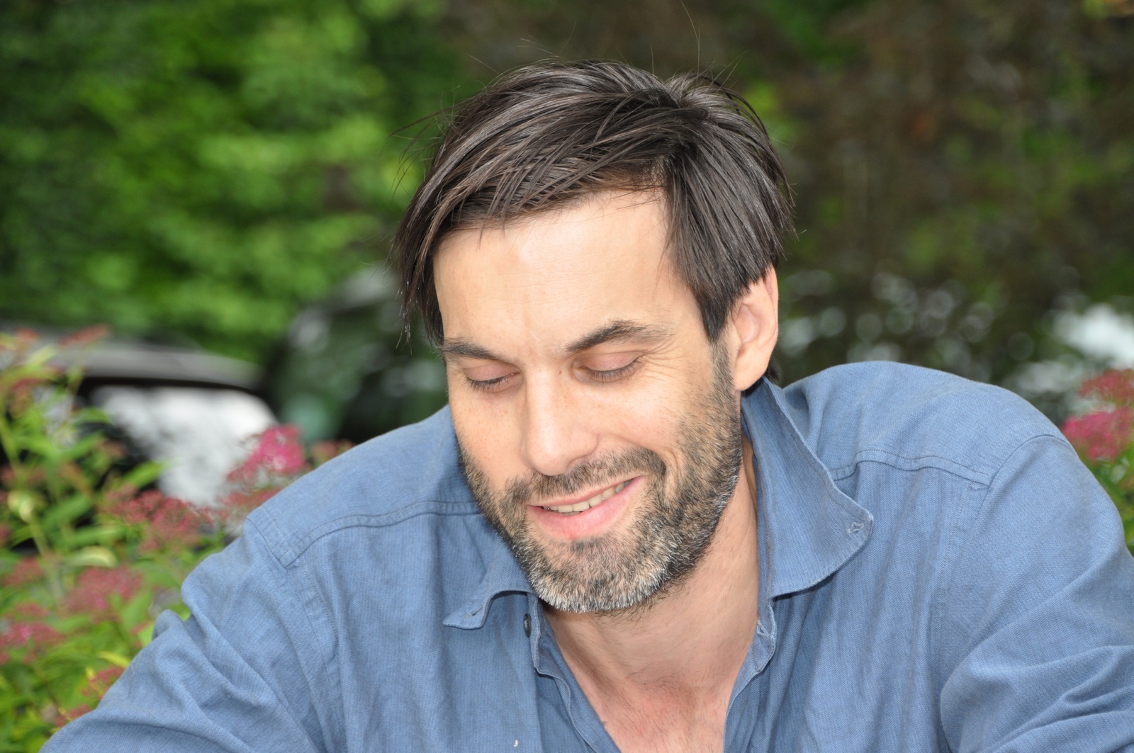 Max Simonischek – Mich reizt die Veränderung und damit auch die ...