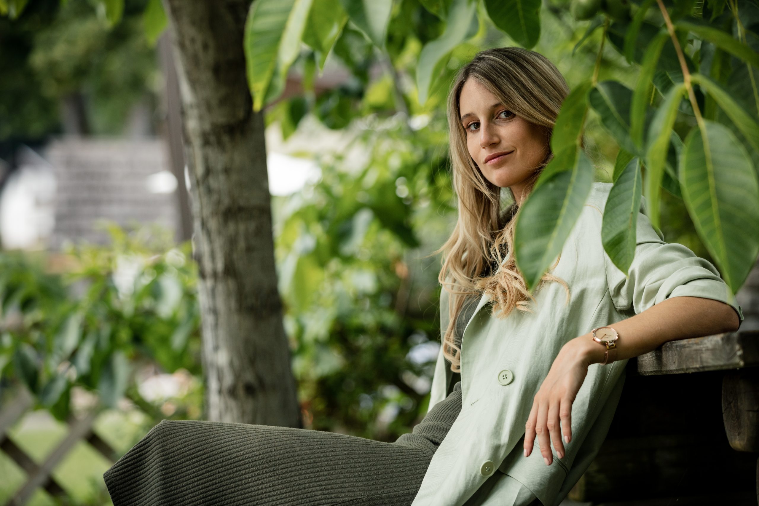 Schmuckstars: Anna Gasser ist „Uhren- & Schmuck-Ambassador - Hedi ...