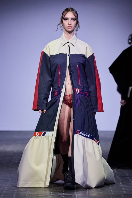 REBEKKA RUÉTZ RUNWAY SHOW FALL/WINTER 2023 in Berlin - Hedi Grager ...