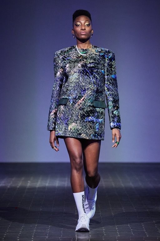 REBEKKA RUÉTZ RUNWAY SHOW FALL/WINTER 2023 in Berlin - Hedi Grager ...