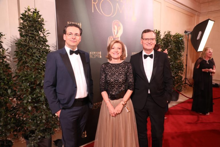 34. KURIER ROMY-Gala: glamourös und emotional - Hedi Grager ...