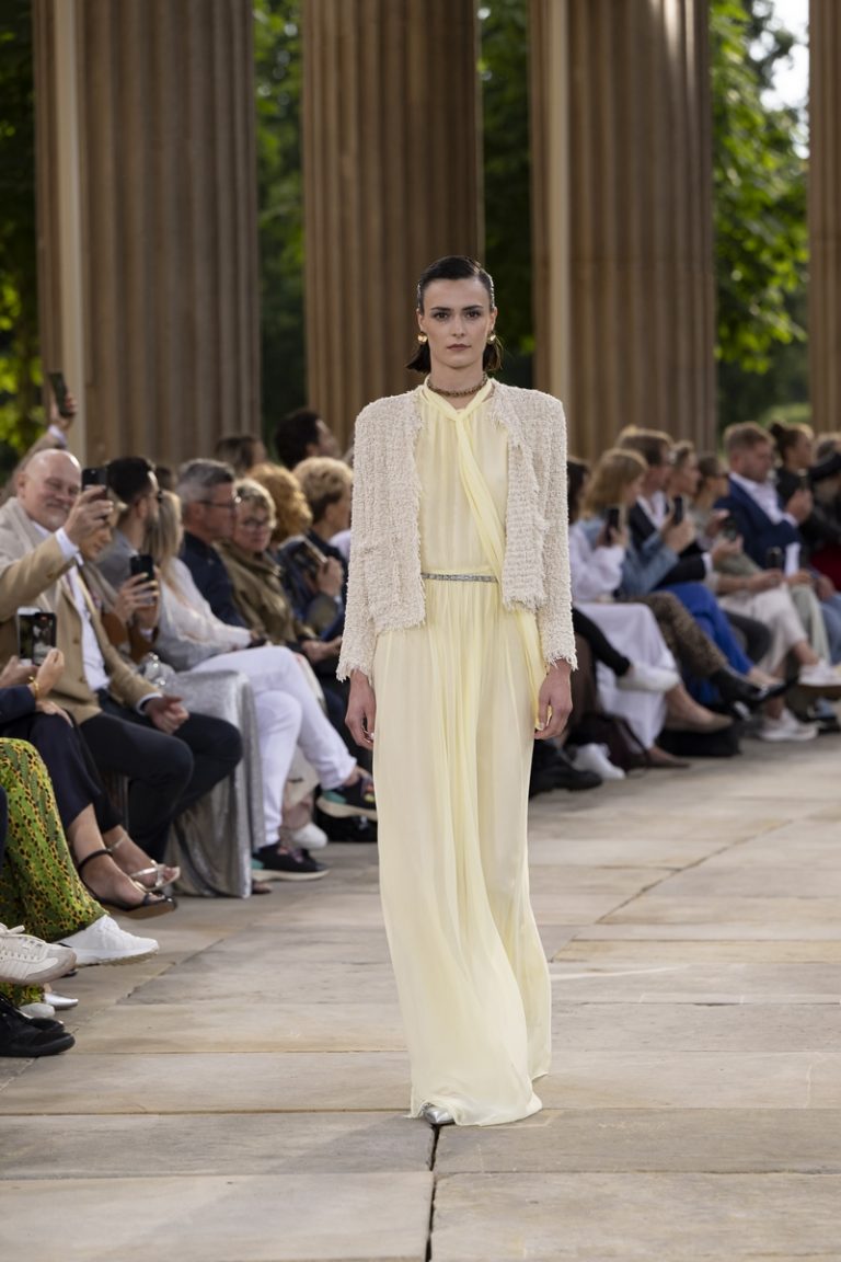 Marc Cain präsentierte seine neueste Kollektion „Pure Radiance“ - Hedi ...